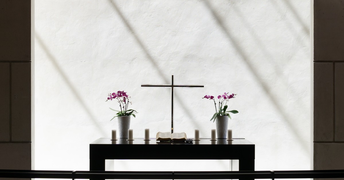 Altar Linens | St. Theresa Catholic Church